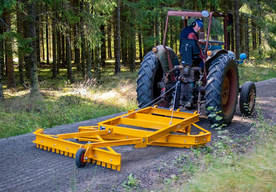 2-cut carried road grader - FTG Moheda